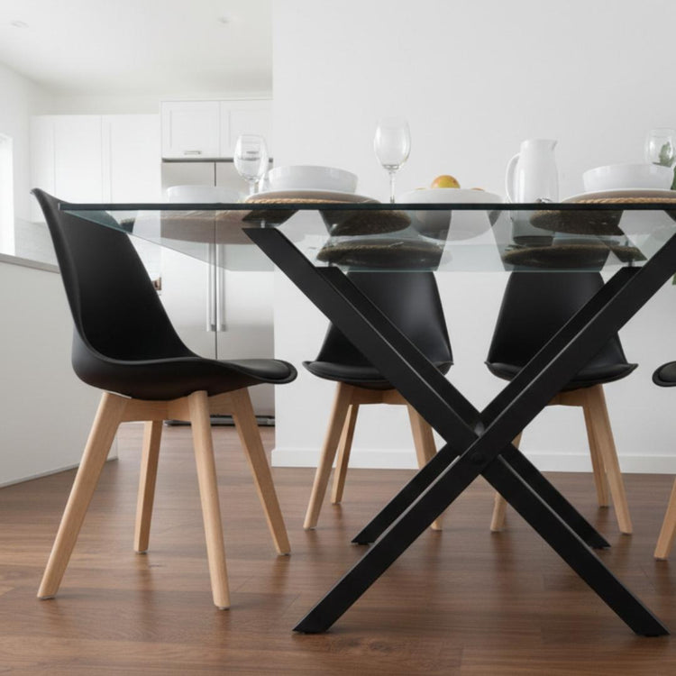 Comedor Mesa Xinia Negro 160x90 cm + 6 Sillas Tulip Negro